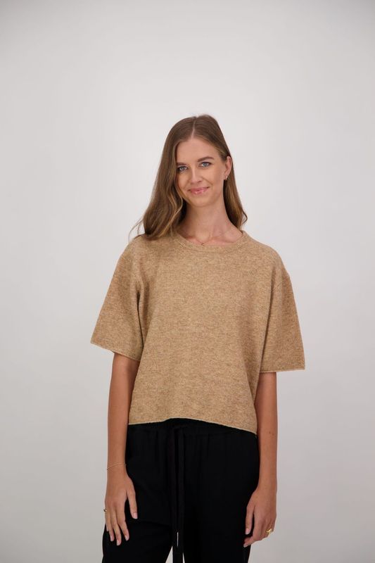 Tops, Blouses & Shirts – Decode Queenstown